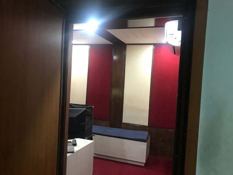 Dubbing Services in India, Dubbing Artists | Cosmic Sounds